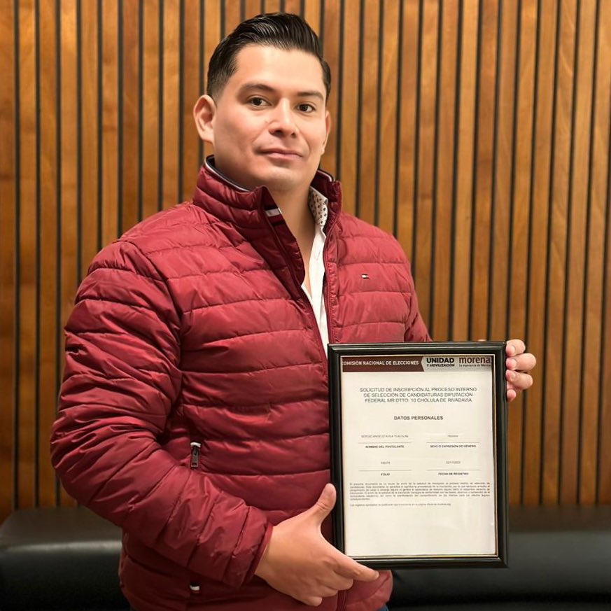 Sergio Angelo Ávila se postula para representar al distrito 10 en Puebla