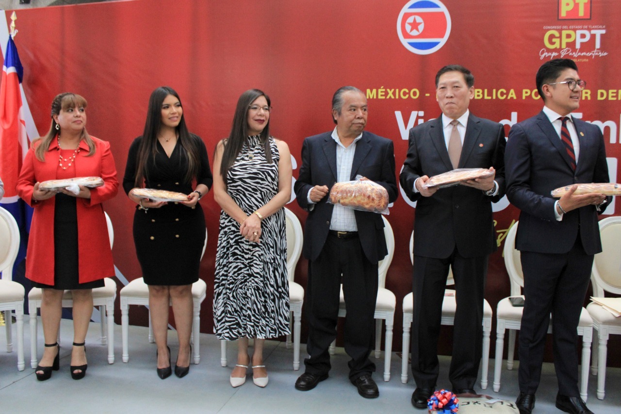 Recibe Lorena Ruíz García al embajador de la República Popular ...
